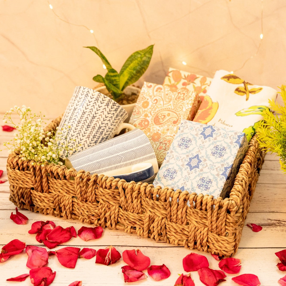 Unique Basket for Gifts | Square shape| Asama – Asama Enterprise